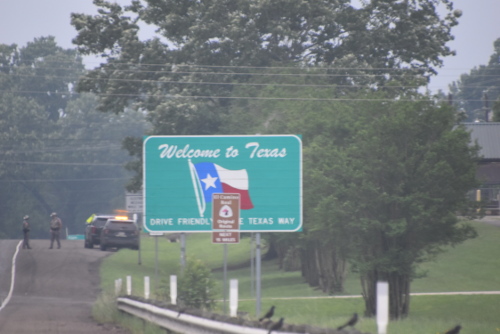 Texas Institutes Checkpoints for COVID-19 Along the Texas/Louisiana ...