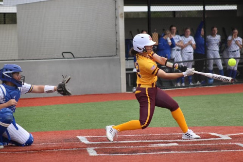 Lady Chiefs outslug Parkway, move to 3-0 in district | Natchitoches ...