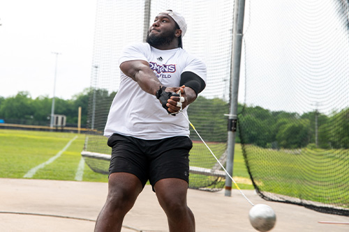 Gumbs sets school record in hammer throw at Keyth Talley Invitational ...