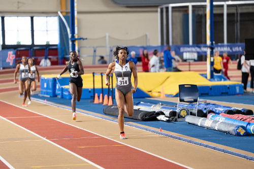 Shaw sets PR mark in winning 200m at Bobcat Invitational | Natchitoches ...