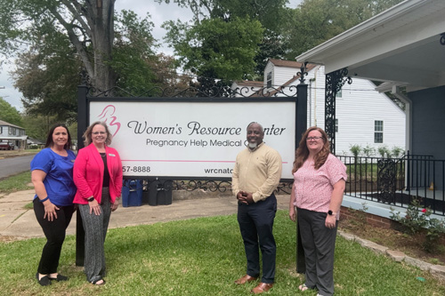Mayor tours Women’s Resource Center | Natchitoches Parish Journal