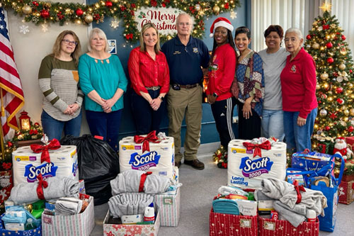 NPSO partners with community organizations to provide Christmas care ...